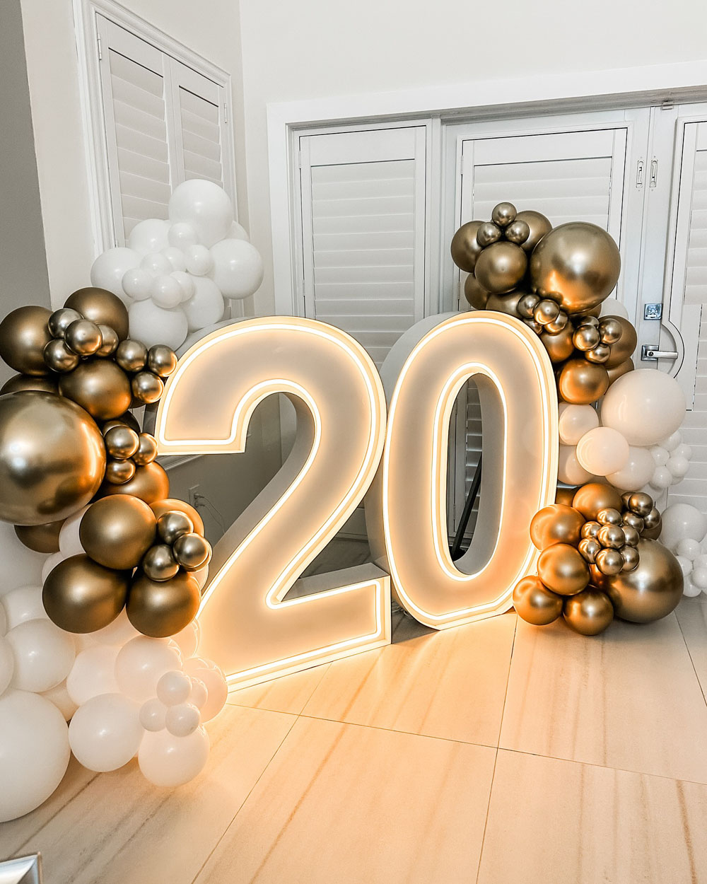 101+ Fun & Unique 20th Birthday Party Ideas - Best Status Pics