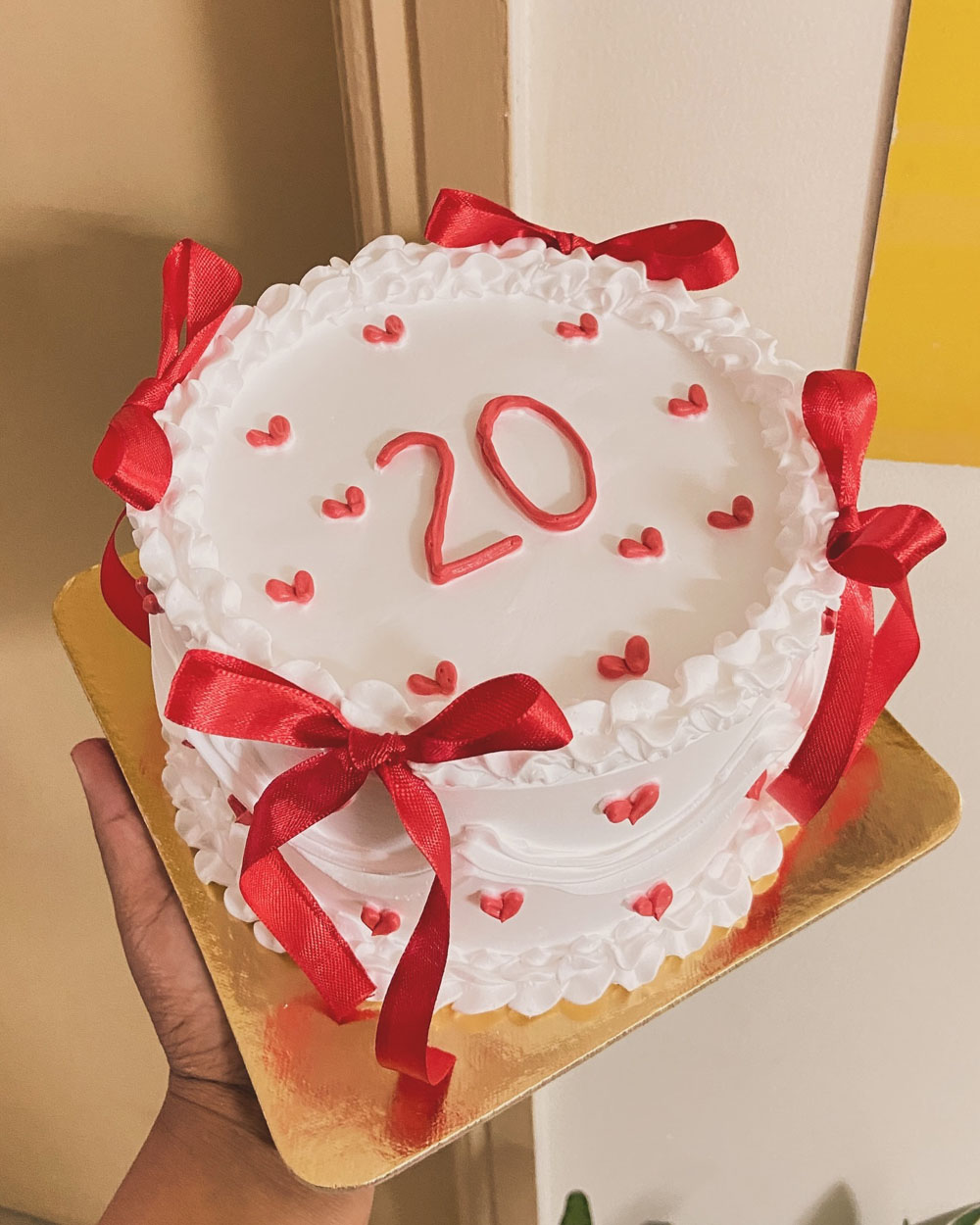 101+ Fun & Unique 20th Birthday Party Ideas - Best Status Pics ...